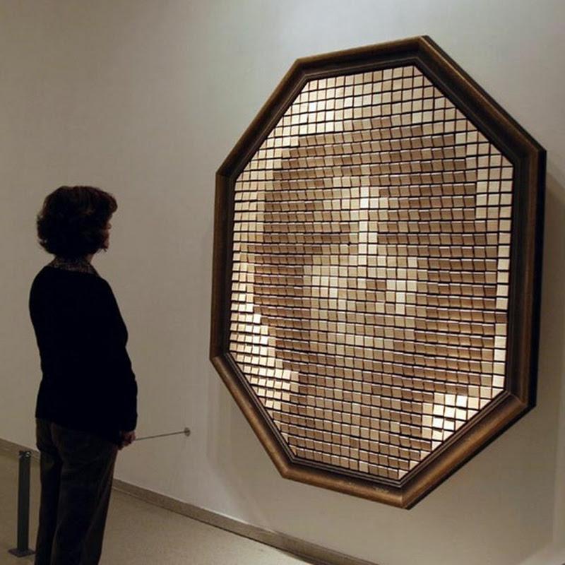 Wooden Mirrors by Daniel Rozin | Amusing Planet